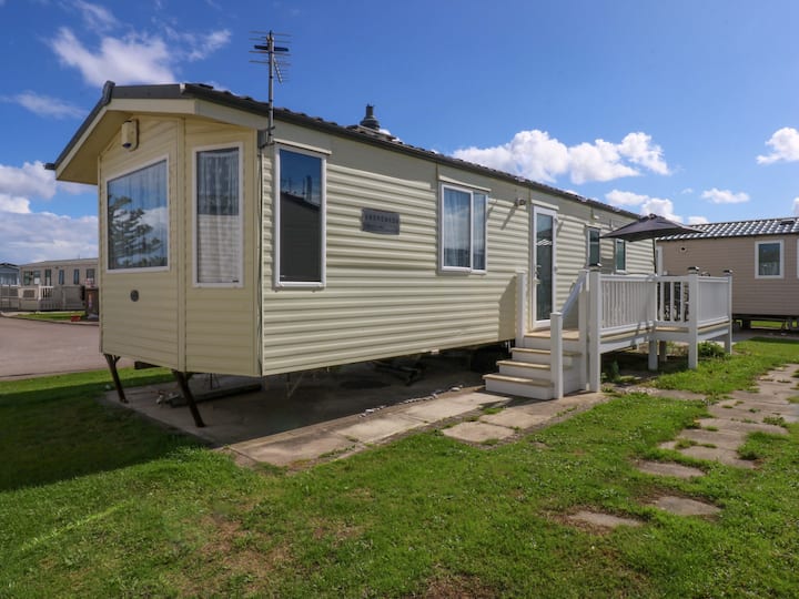 Hideaway Lodge - Towyn