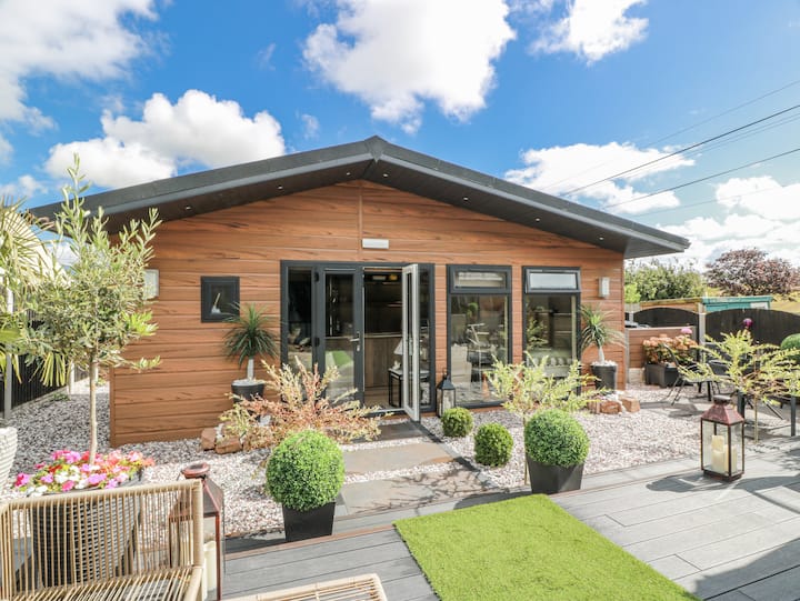 Cabin At The Brig - Powfoot