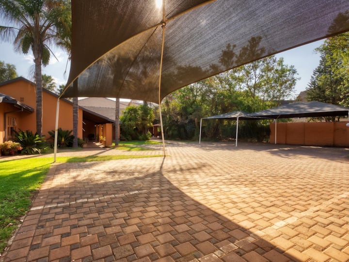 Standard Double Room - Lydenburg