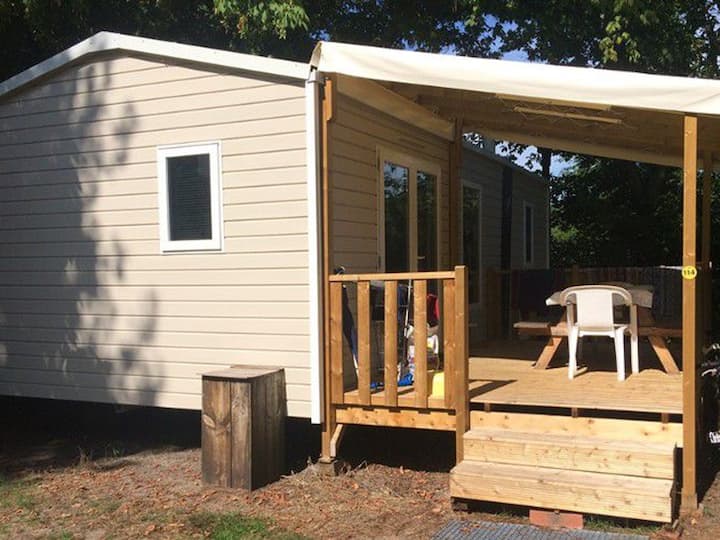 Mobil Home Confortable Avec Terrasse, 2 Chambres - Saint-Julien-en-Born