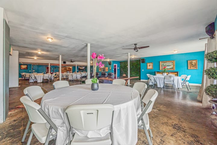 Venue Near The Strand & Cruises! Events Welcome! - Texas City