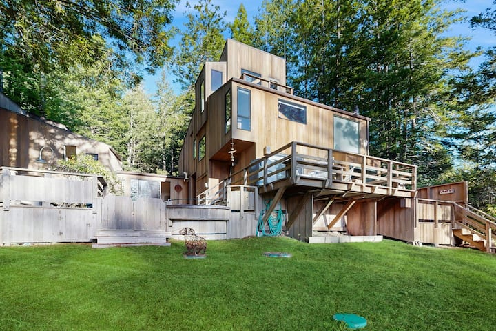 Oceanview W/private Grill & Hot Tub - Shared Pools - Sea Ranch, CA