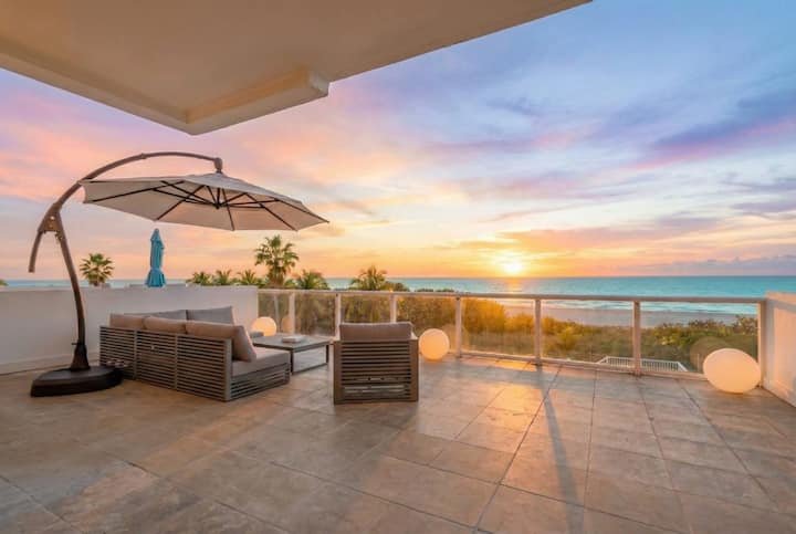 Huge Balcony Direct Oceanfront 2br + Free Parking - The Bahamas