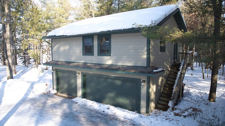 Lakefront Manitowish Waters Cabin + Loft - Manitowish Waters, WI
