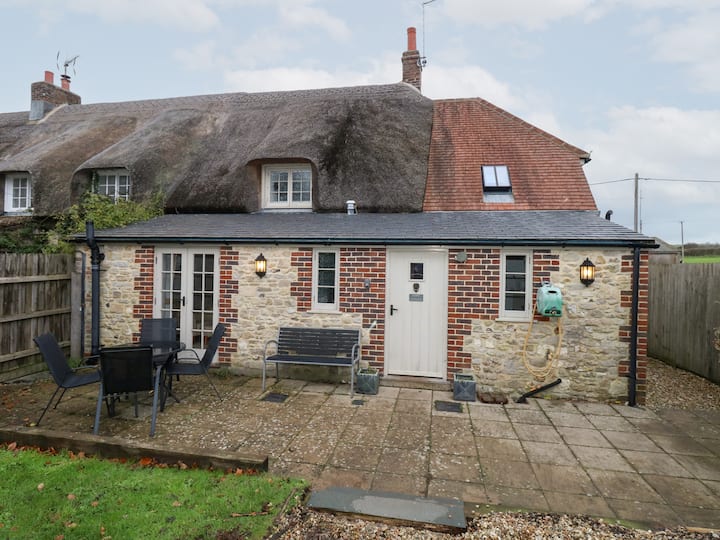 Bubbs Cottage - Lulworth Cove
