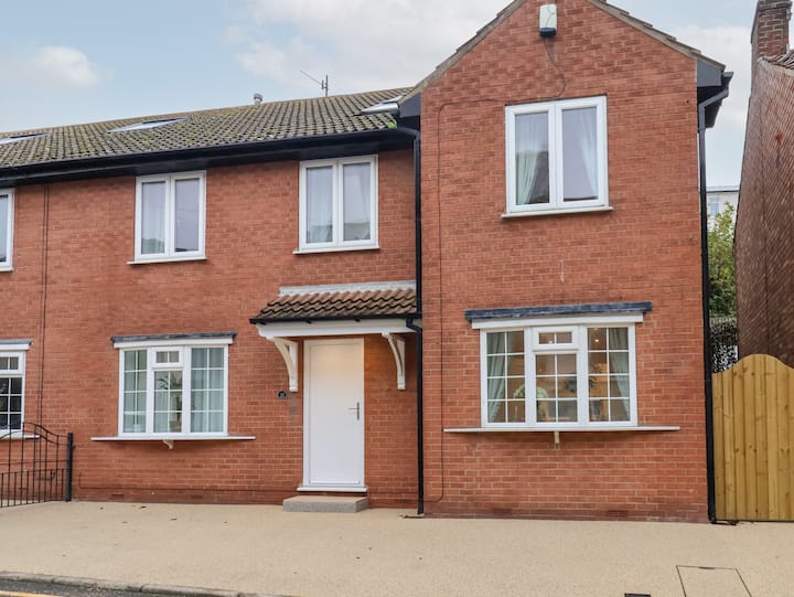 32 Quay Street - Scarborough