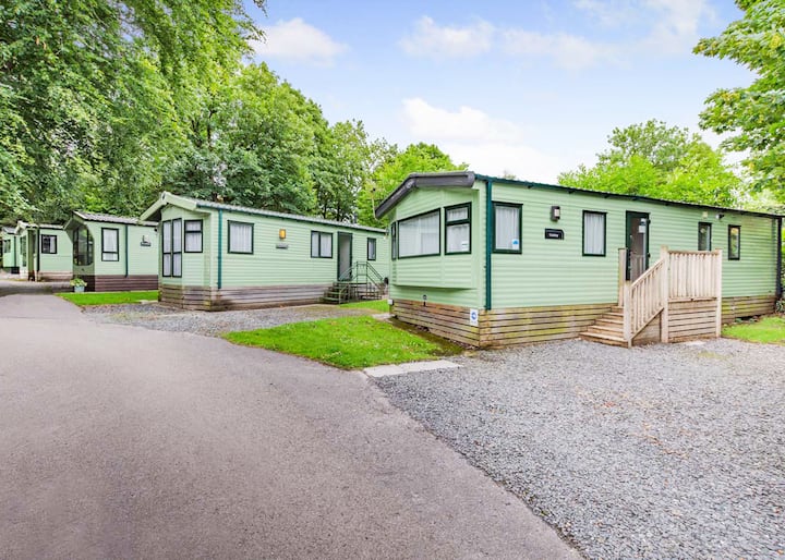 Gold 2, Slps 6, Parking, Decking - Porthcawl