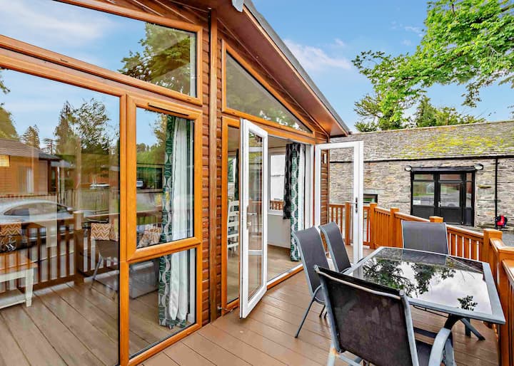 Deluxe 2 Lodge, Slps 4, Parking, Ensuite & Decking - Windermere