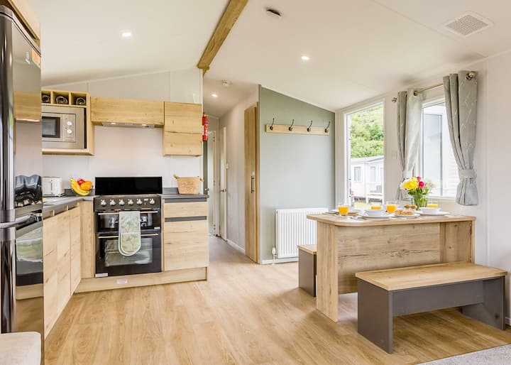 Silver Caravan 6 - 캠버 샌드