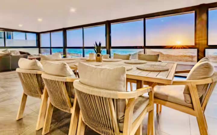 The Bay House - Rockingham