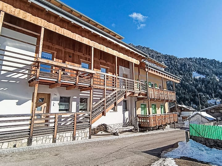 Valeria By Interhome - Dolina Fassa