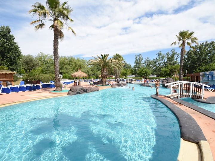 Camping Vias, 4 Pièces, 8 Pers. - Vias