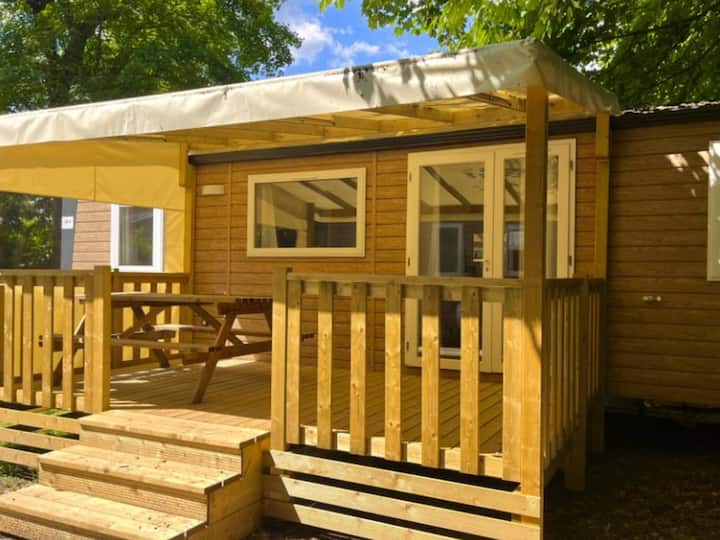 Mobil Home Confortable Avec Terrasse Pour 6 Pers. - Senlis