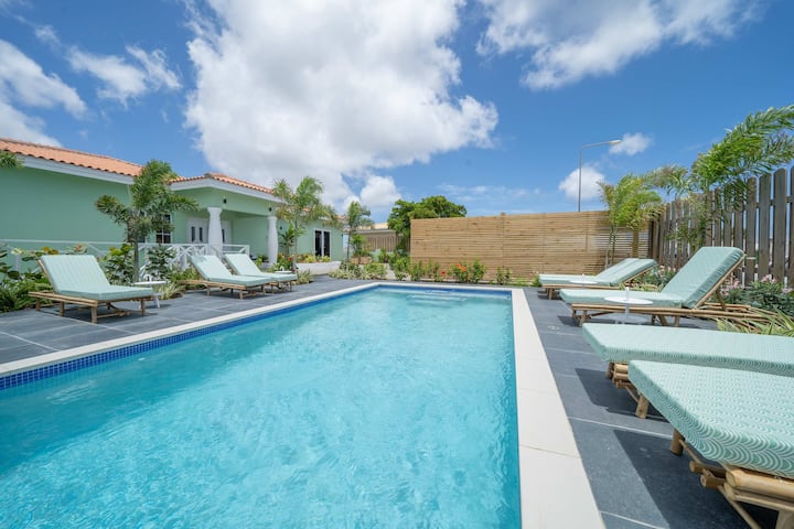 Modern Villa W/ Sea View & 2 Pools | Jan Thiel - Curaçao