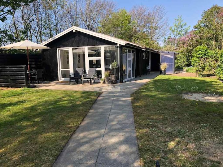 Nice Holiday Home Near The Water - Esbjerg