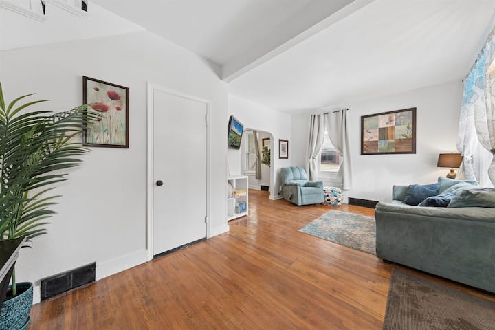 3br Home Across From Como Lake - Aspen - Saint Paul, MN