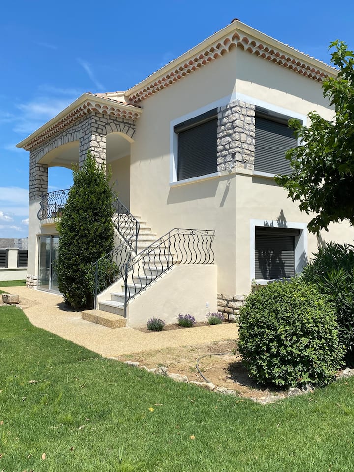 La Maison De Gari Maison Spacieuse Avec Piscine - Cheval-Blanc