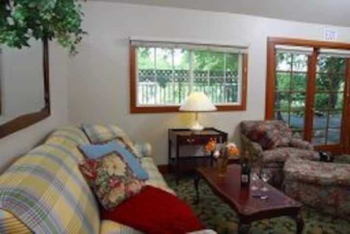 Bed And Breakfast In The Wine Countru - Calistoga, CA