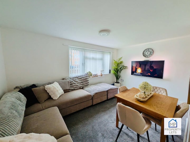 Stylish Stay Near Gateacre – South Liverpool - Liverpool