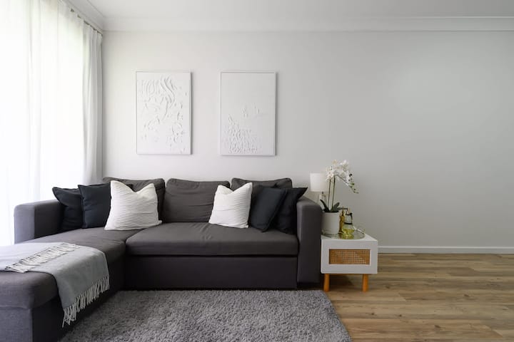 202 Riverside Luxe Perthcbd 1br -Pool, Gym, Tennis - Perth