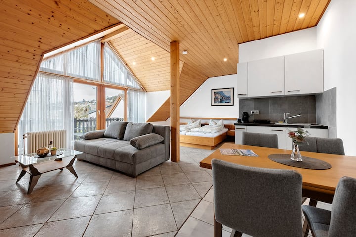 Apartment Holder - Bodman-Ludwigshafen