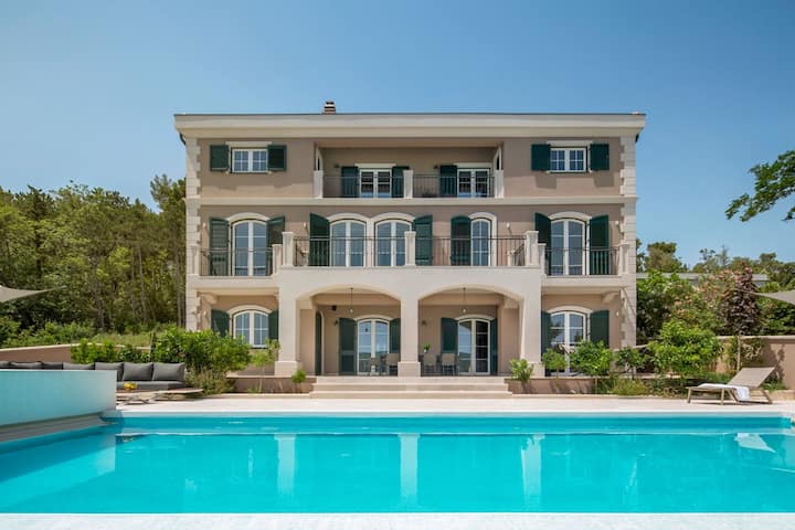 Sophina Palace - Jadranovo