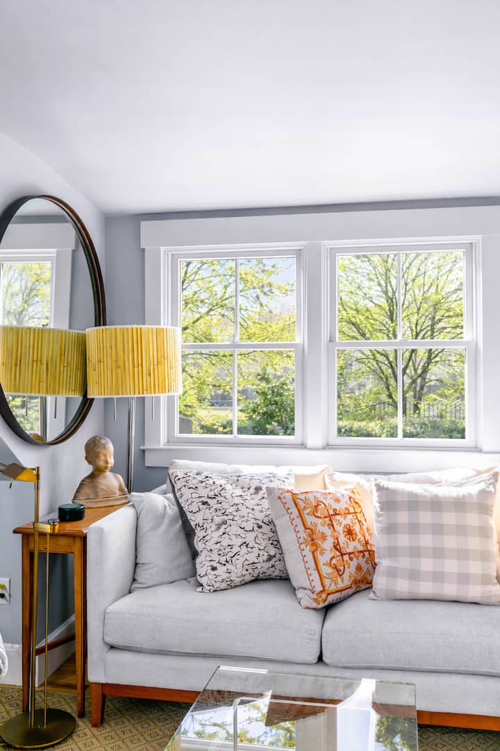 West End Gem - Harbor Views, Parking, Deck, Beach - Dog Beach, Provincetown