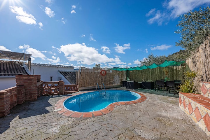 Piscina Y Entorno Natural Unico - Casa En Colmenar - Colmenar