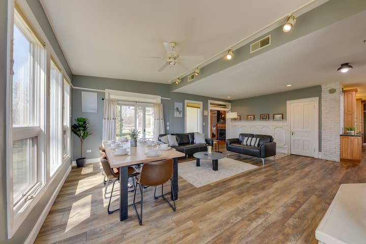 Lake Michigan Vacation Rental W/ Private Beach! - Racine, WI