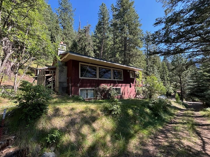 3br House | Lakeview | Full Kitchen | Fireplace - Joseph, OR