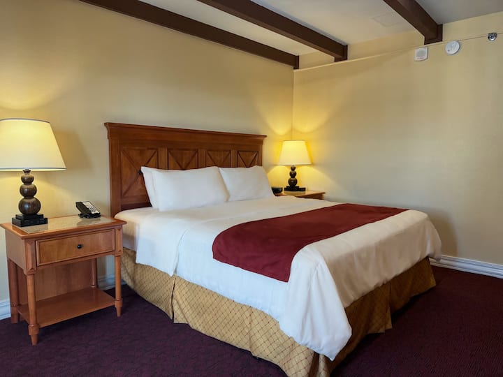 2 Suites W/ Pools & Hot Tub Near Historic Downtown - Nuevo Laredo