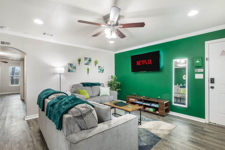 Walk To World Cup Games! At&t & Globe Life + Yard - 알링턴