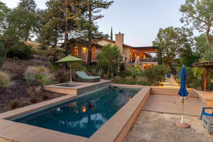 Luxury 5br Villa In Paso Wine Country W/pool & Spa - 아타스카데로