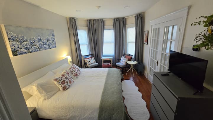 Great For Couples, Academics, Near Harvard - 케임브리지