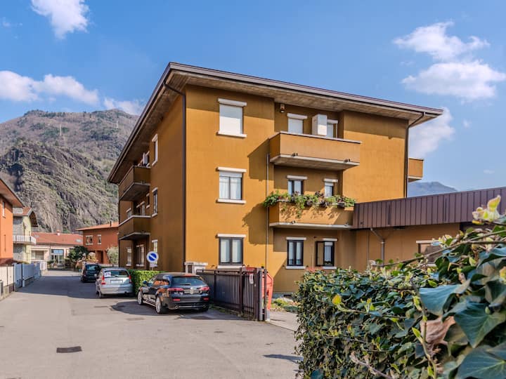 Como Lake Blu & Green By Interhome - Dervio