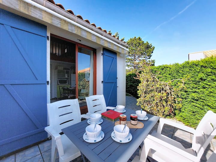 Bois Soleil By Interhome - Saint-Palais-sur-Mer