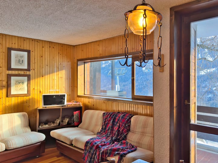 Bianche Nives, Ski-in/ski-out Retreat Apartment - Madonna di Campiglio