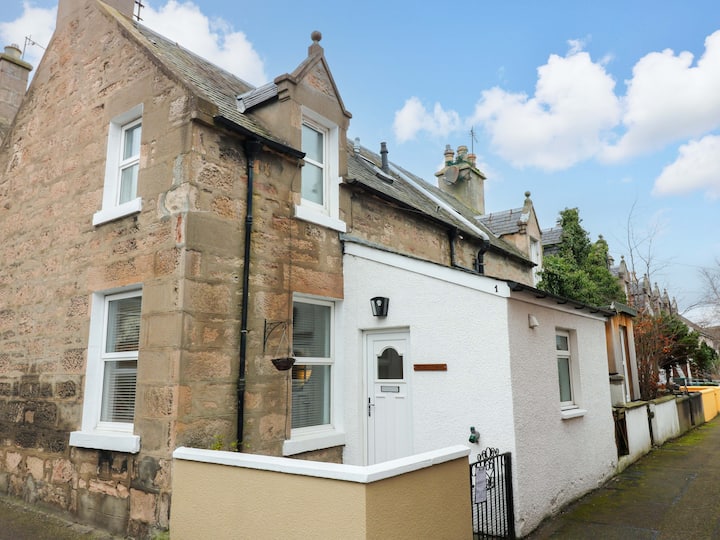 Rose Cottage - Nairn