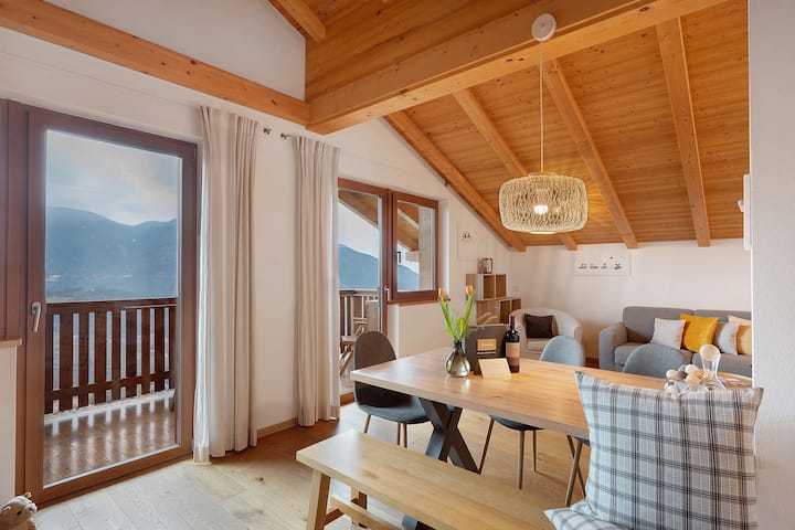 Löchlerhof Felixdachl - Bolzano