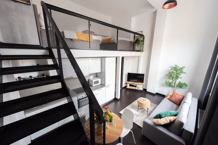 2-level Apartment | Metro | Centre Of Prague - Prague