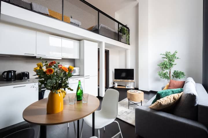 Modern Loft Located Near The Centre Of Prague - 프라하