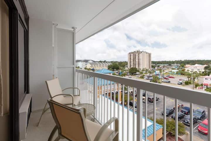 2 Double Rooms| Westgate Myrtle| Attraction View - Myrtle Beach, SC