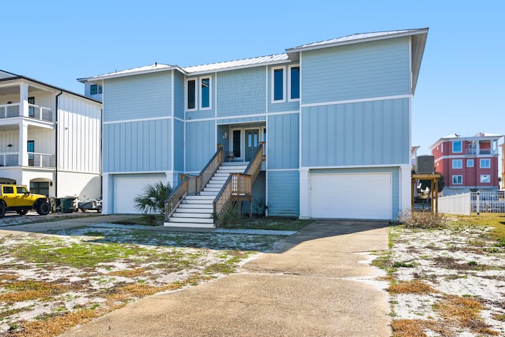 Canal-front W/ Boat Dock | Blue Heron Hideout - Pensacola Beach, FL