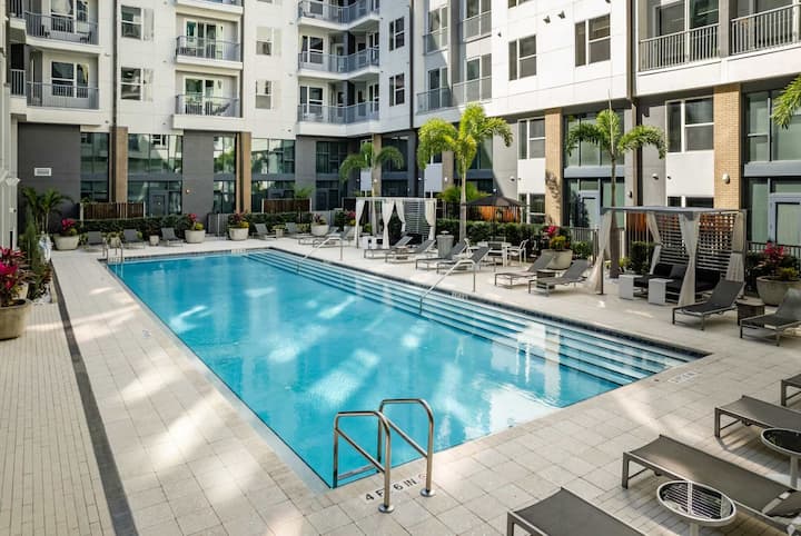 Modern Luxury King Suite | Central Orlando + Pool - Lake Rose, Winter Park