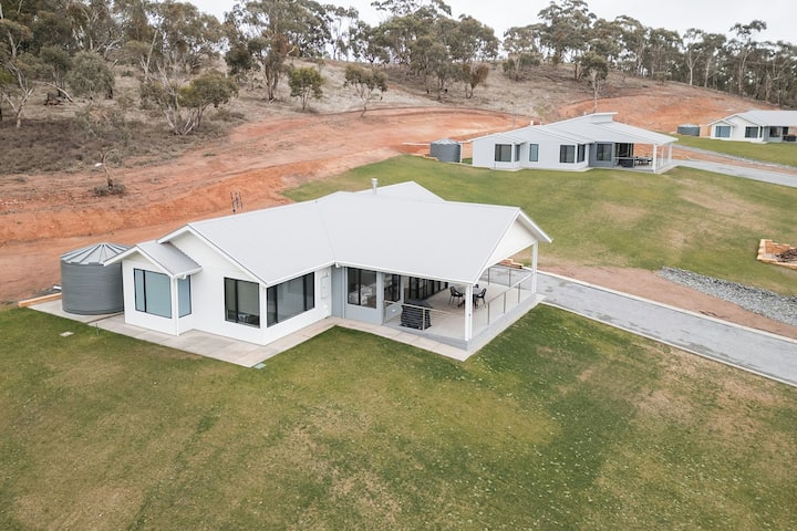 Three Bedroom Villa - Clare