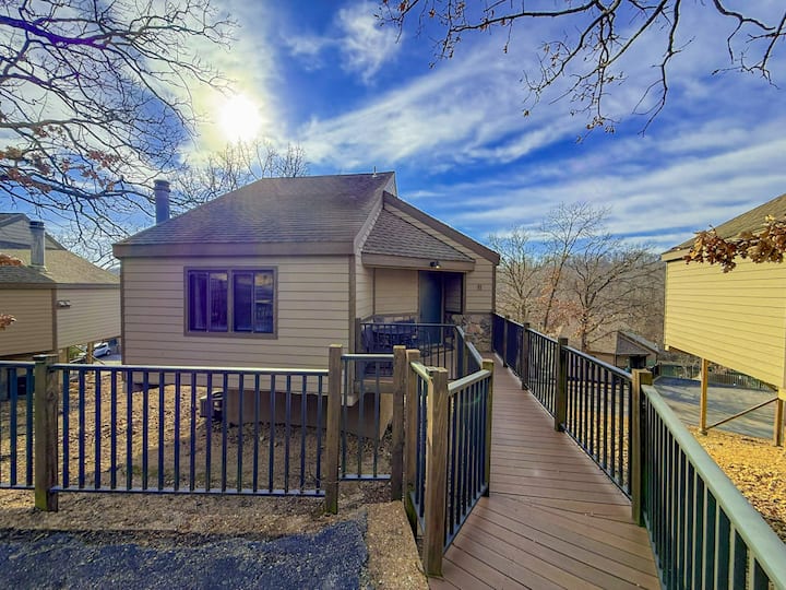 Sunbeam Shores 3bd/3ba/pool/firepit/swim Dock-6pp - Osage Beach, MO