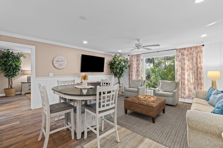 New Listing! Lagoon Villa 35 - Near Beach/pool! - Isle of Palms, SC