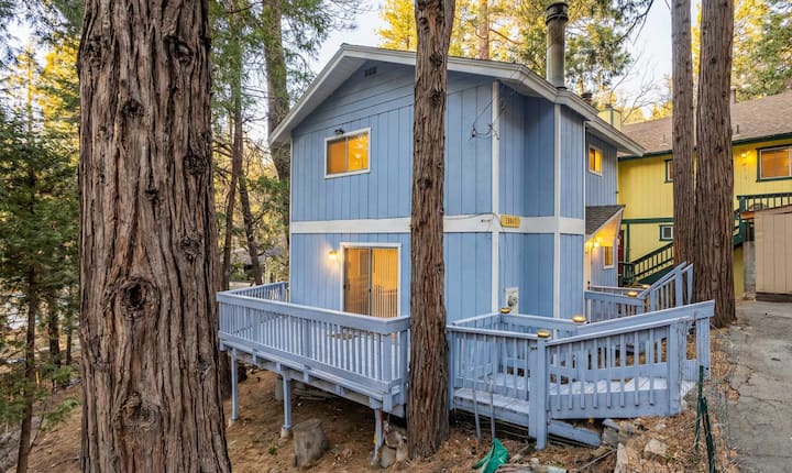 ‼️Comfy 2br Getaway Near Lake Grego W/ Mtn Views - Crestline, CA