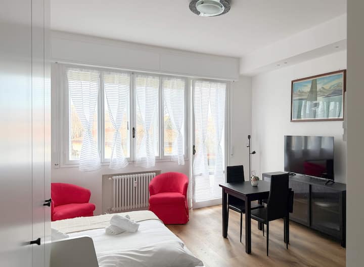 Casa Sabotino, Modern, Functional, And Cozy - Bologna