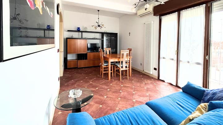 Cn027 – Cesenatico, Spacious Three-room Apartment - Cesenatico